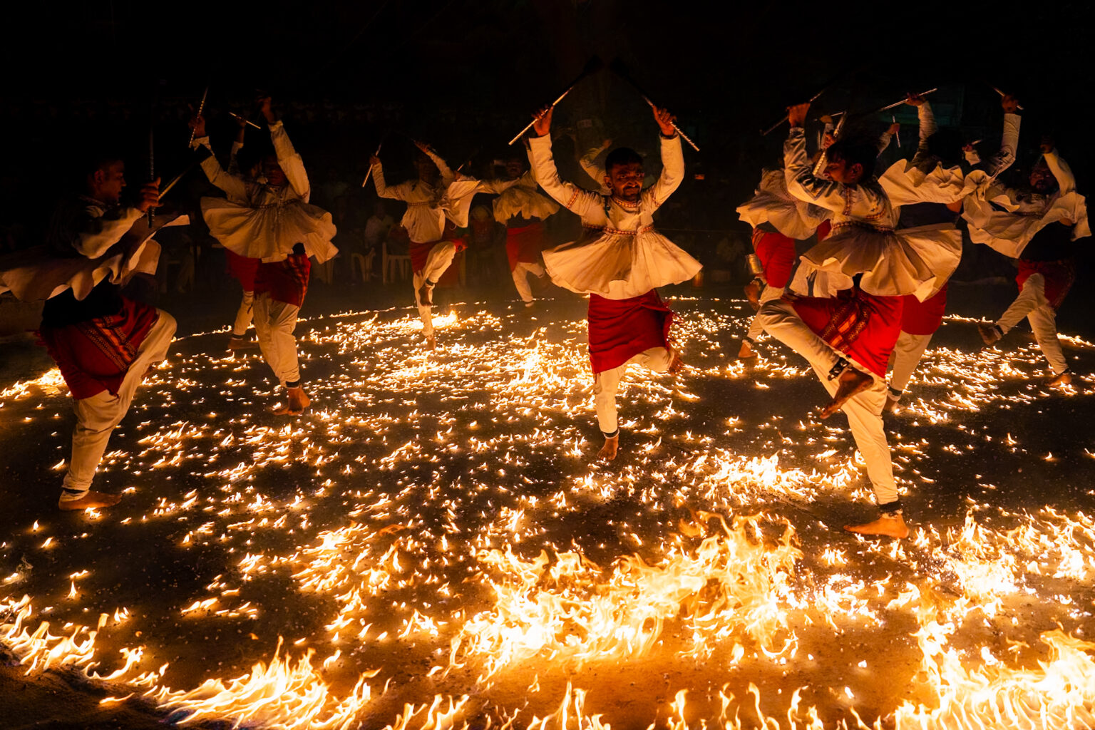 Chasing Timeless Traditions – Roshani Shah | Asian Photography India